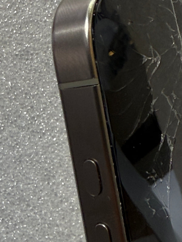 Quick and Affordable iPhone 15 Pro Max Screen Repair - Invisible Armor